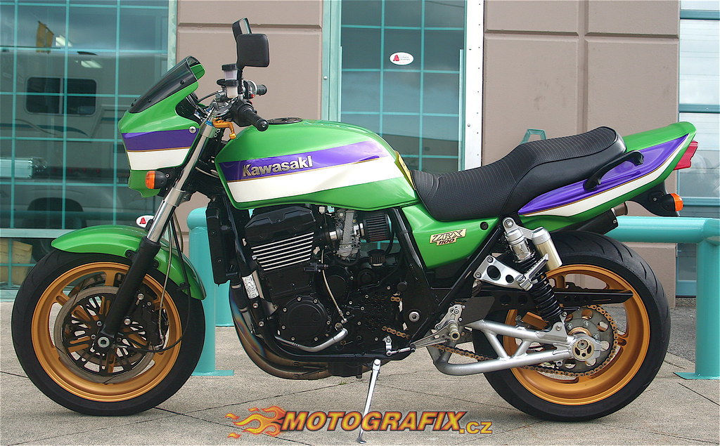 ZRX 1100 zelená 2 - MOTOGRAFIX.cz